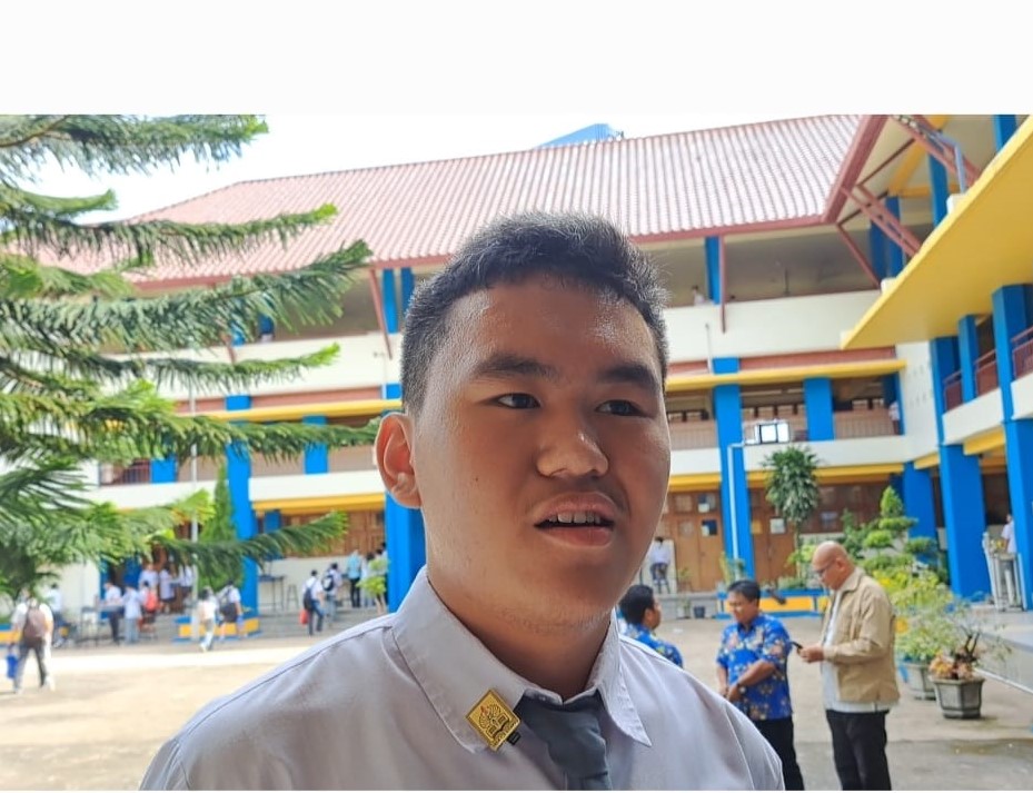 Anak Didik TK-SD-SMP-SMA Yos Sudarso Menghipnotis Pengurus YTK dan Para ...