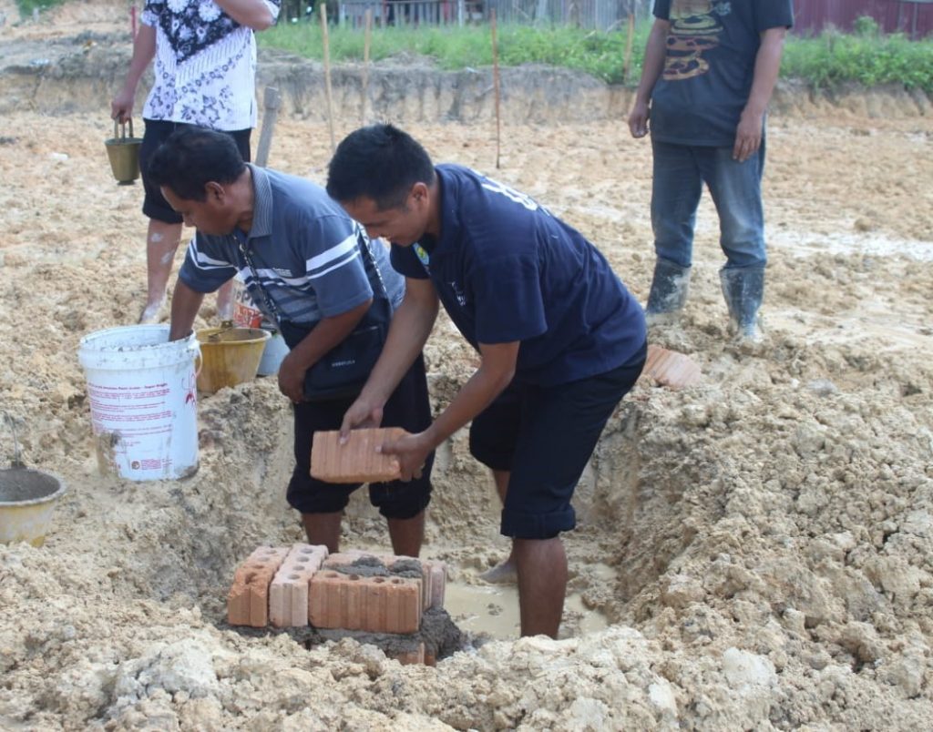Peletakan Batu Pertama, Sejarah Baru SD Yos Sudarso III Batam Telah ...